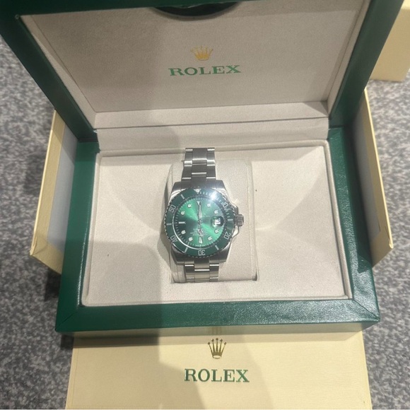 Rolex | Accessories | Rolex Emerald Green Dial With Silver Bracelet ...